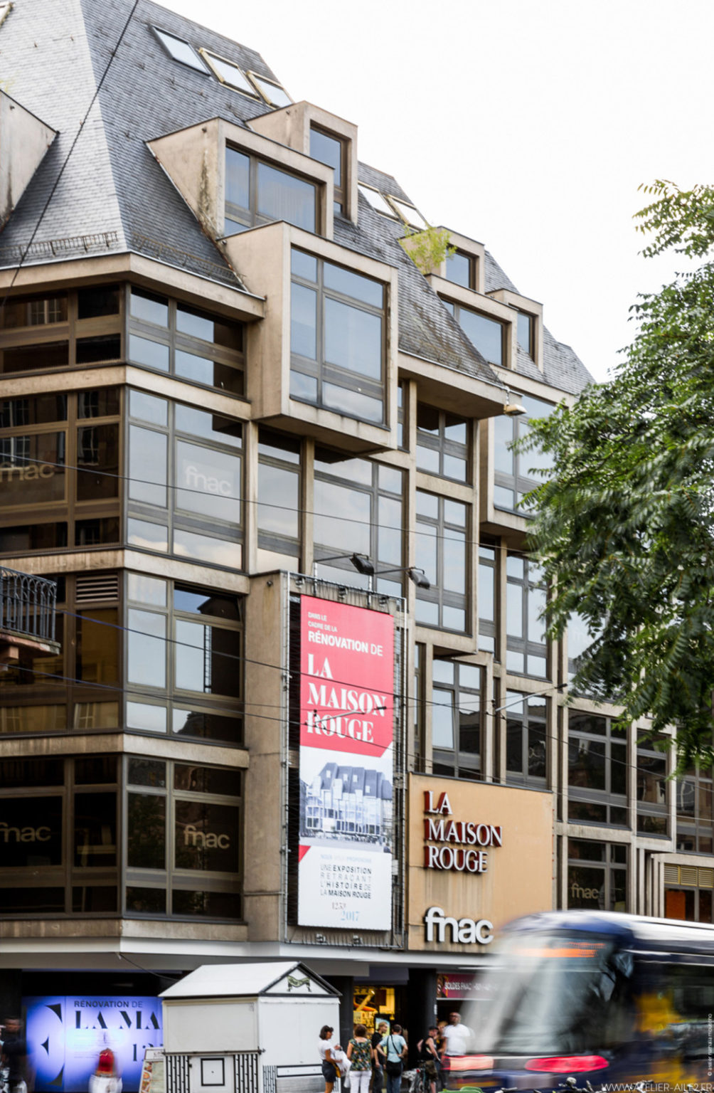 Raconter l’histoire de la Maison Rouge – Atelier – Aile²